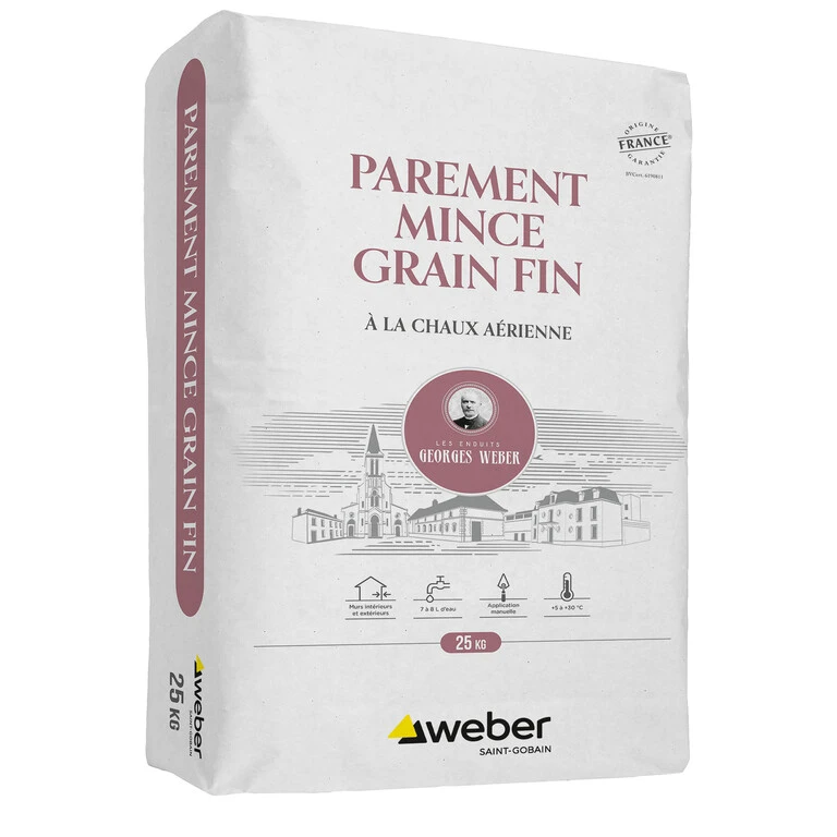 Parement mince grain fin : enduit de parement, finition talochée